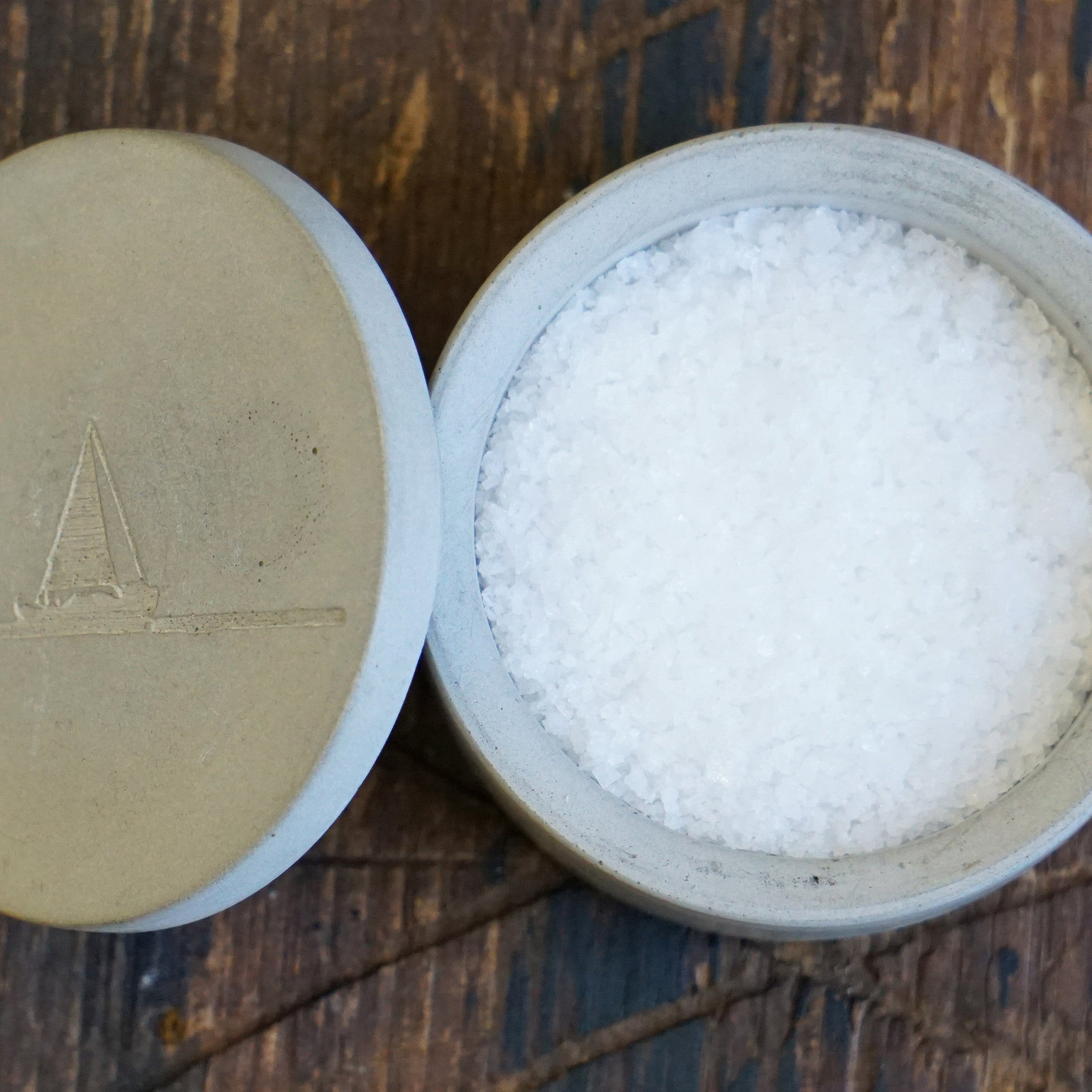 Icelandic Sea Salt | Flake Finishing All-Natural | Salt Cellar – The ...